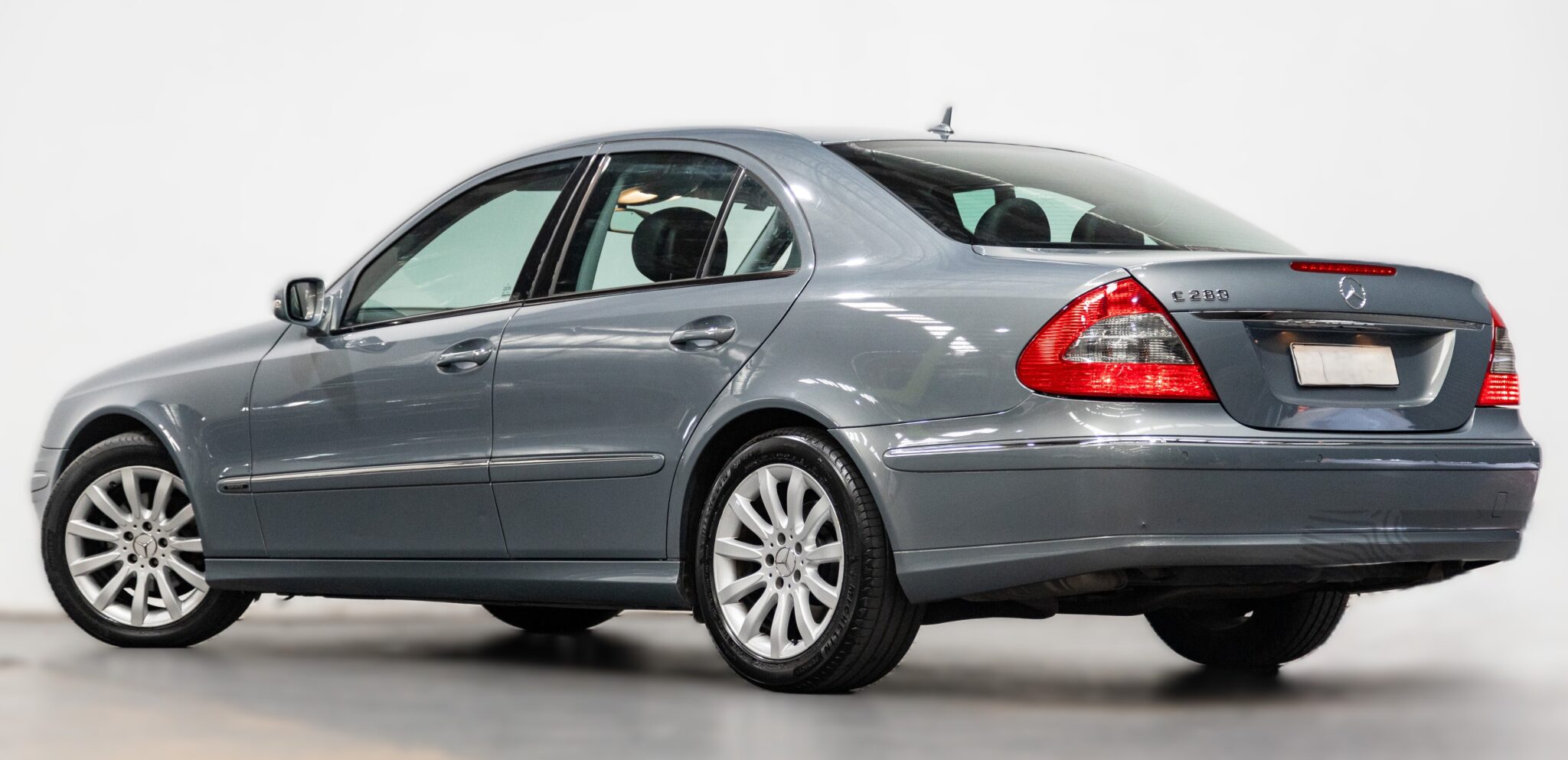 Mercedes Benz E 280 V6 W211